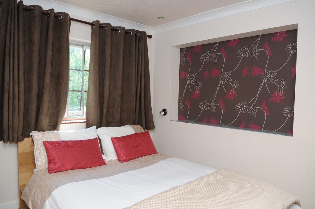 Hogs Head Hotel, Nottingham - UK Hotels and Breaks